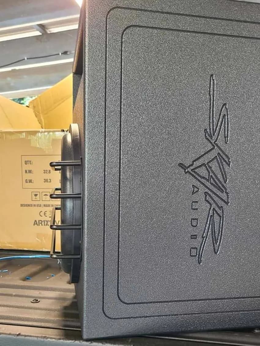 AR1X12V | Single 12" Armor Coated Ported Subwoofer Box | Skar Audio