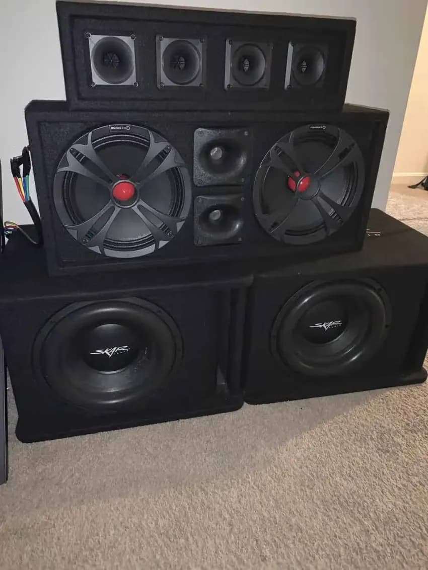 SDR-1X12D2 | Single 12" SDR Loaded Vented Sub Enclosure | Skar Audio