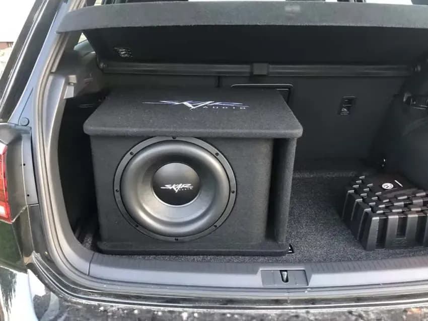 SDR-1X12D2 | Single 12" SDR Loaded Vented Sub Enclosure | Skar Audio