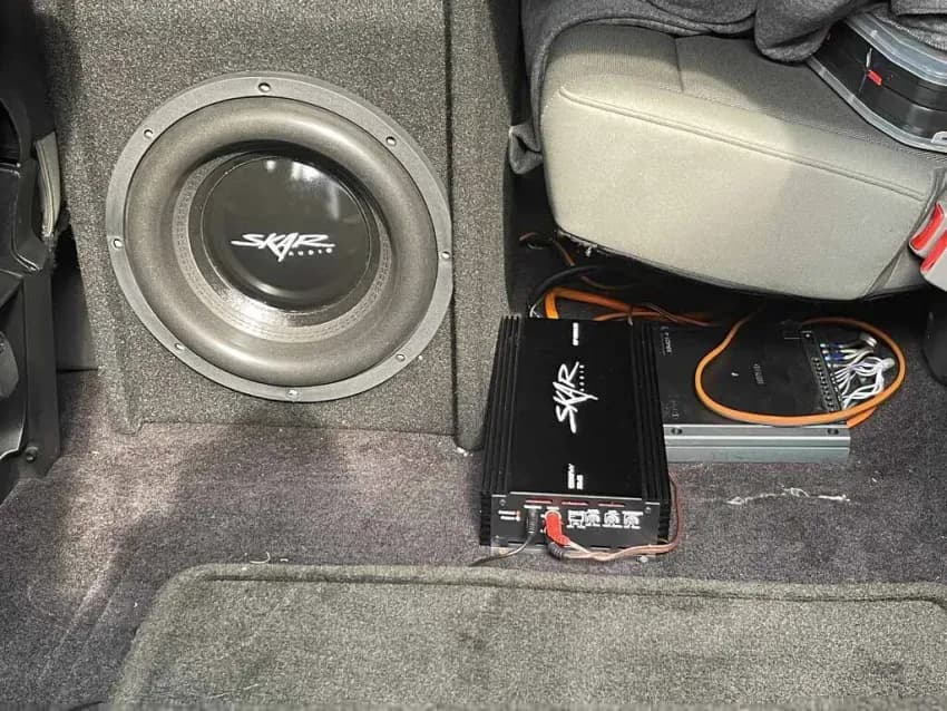 SK1X12V | Single 12" Ported Universal Fit Subwoofer Box | Skar Audio