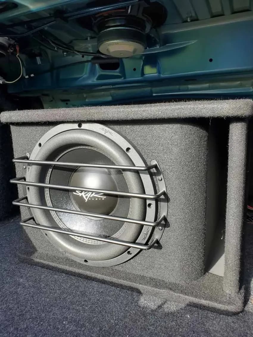 SK1X12V | Single 12" Ported Universal Fit Subwoofer Box | Skar Audio