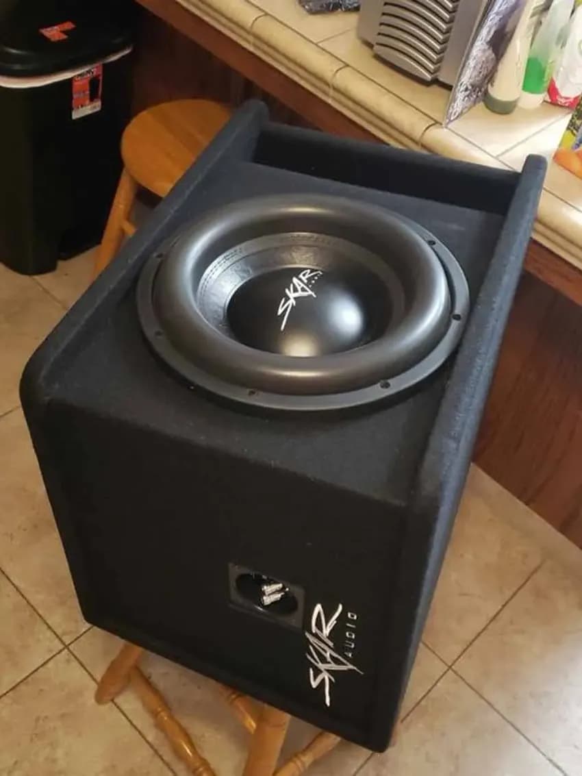 SK1X12V | Single 12" Ported Universal Fit Subwoofer Box | Skar Audio
